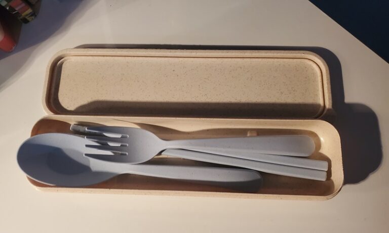 5 Great Travel Food Containers for Eating On the Go - Passport by Design